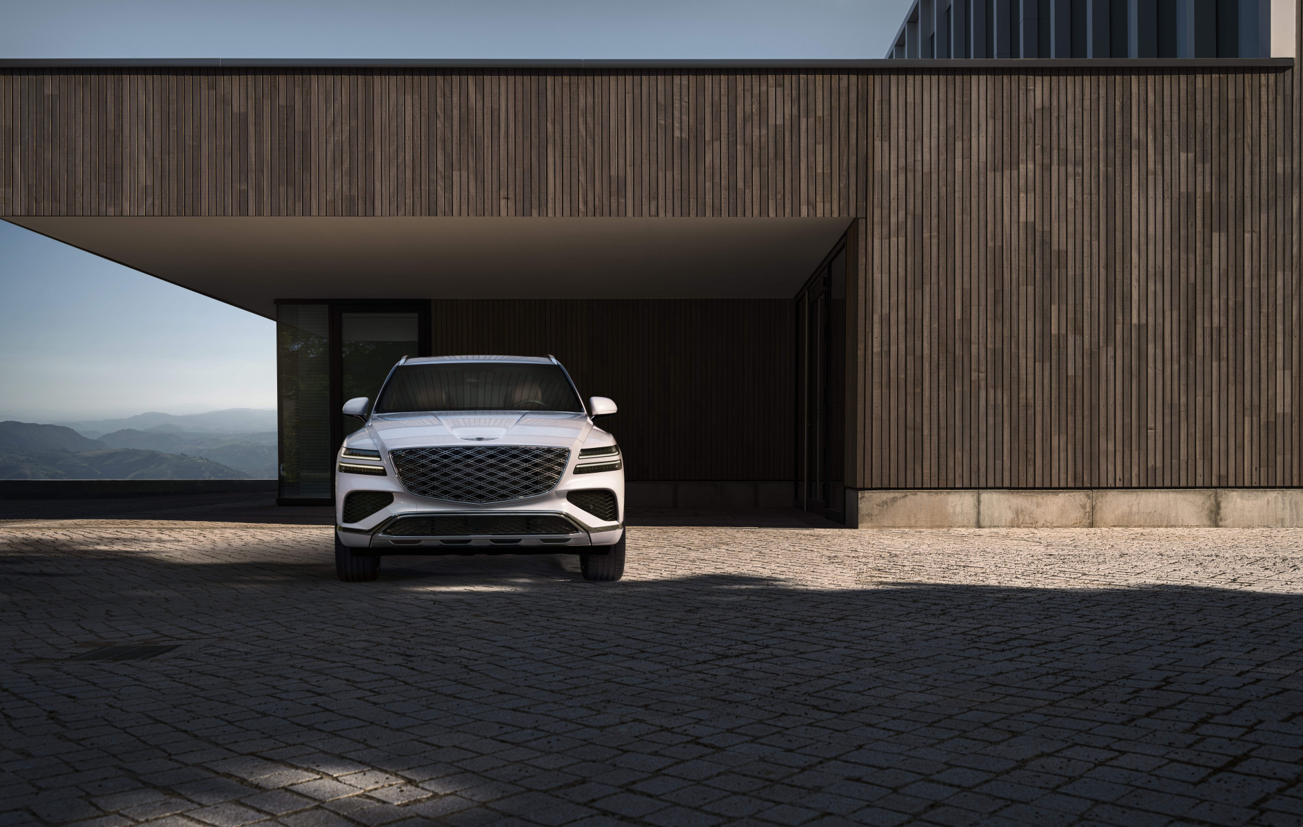 UNLOCKING ADVANCED SUSPENSION WITH GENESIS ‘PREVIEW ECS’