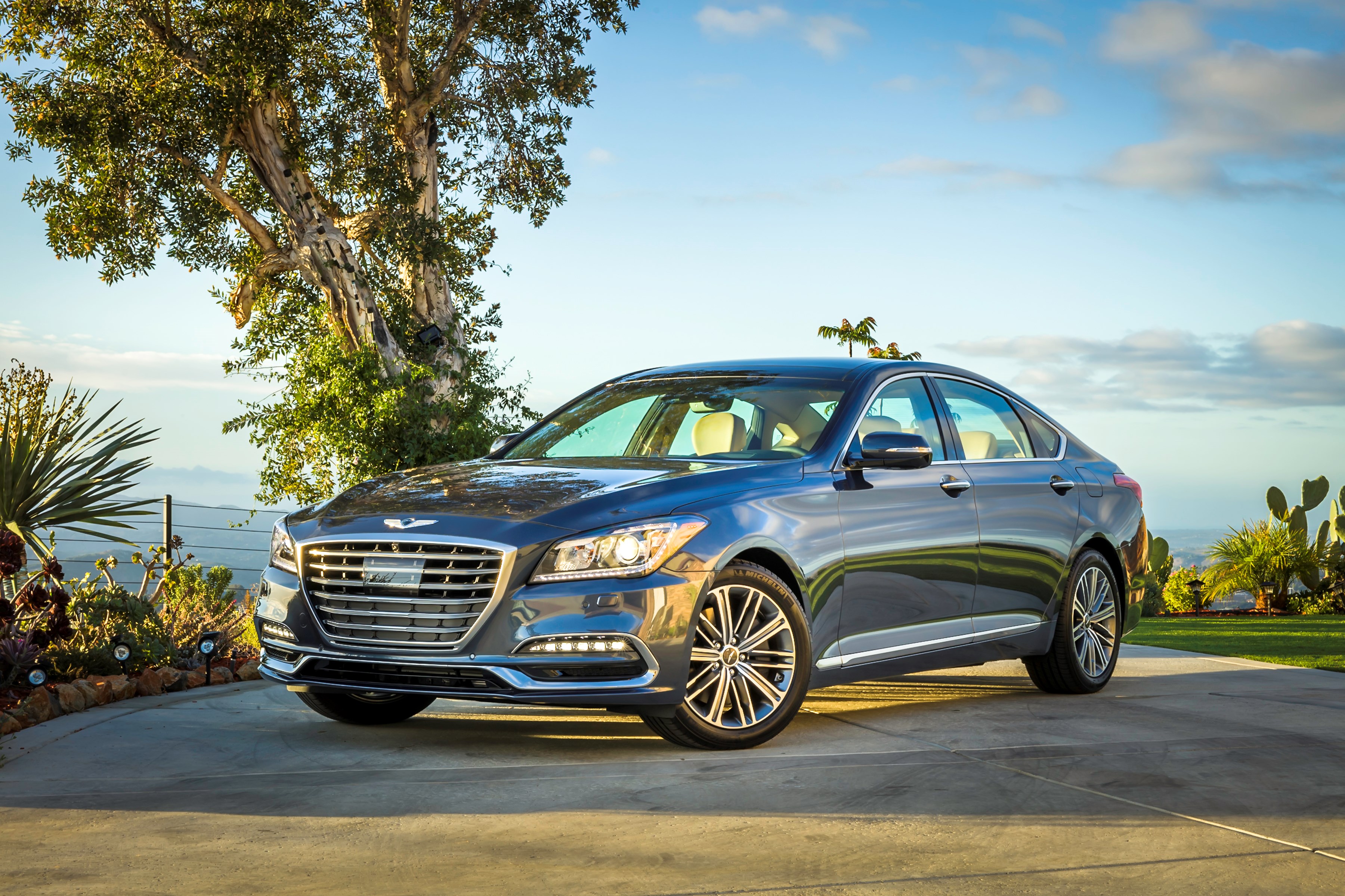 GENESIS DEBUTS 2018 G80 SPORT TRIM WITH 3.3 LITER TURBOCHARGED ENGINE ...