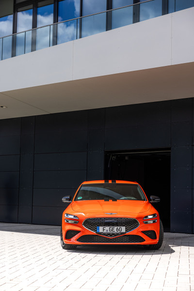 GENESIS LAUNCHES TRACK TAXI NORDSCHLEIFE PROGRAM AT NÜRBURGRING