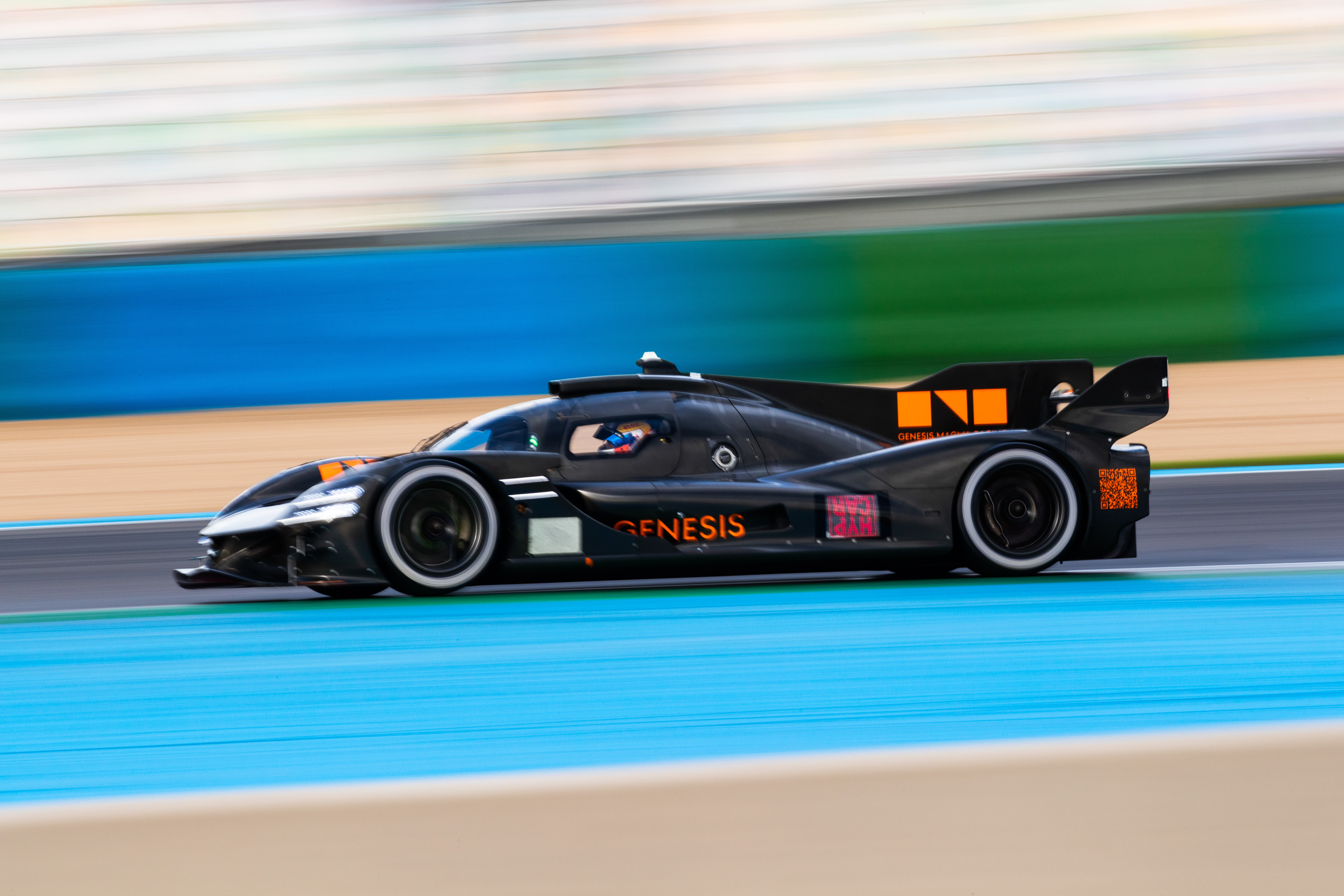 JAMIE CHADWICK COMPLETES FIRST LAPS ABOARD GMR-001 HYPERCAR