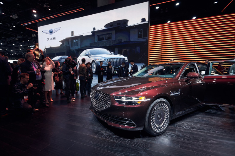 2020 GENESIS G90: A FULL MODEL CHANGE AT MID-CYCLE