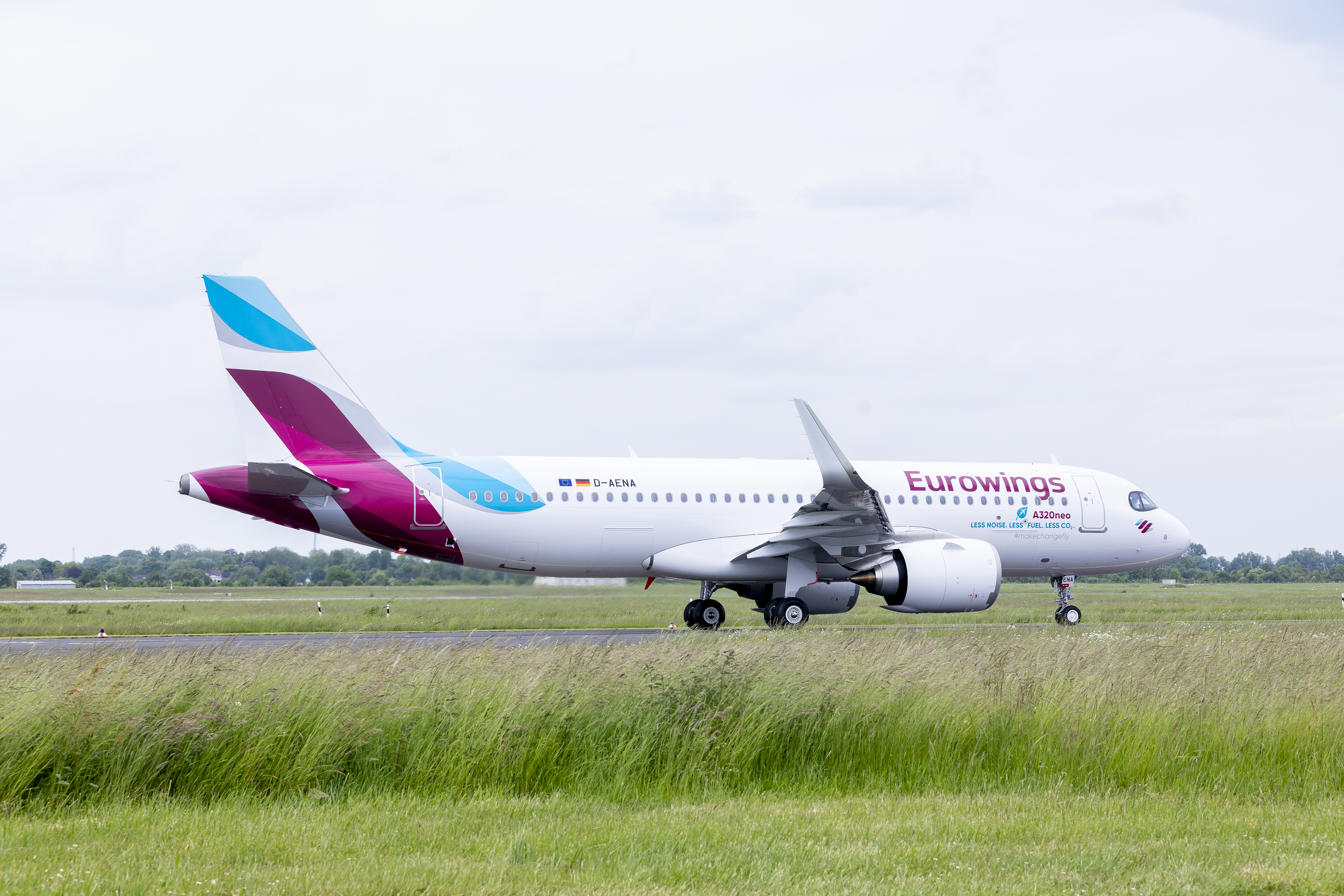 Innovation: Eurowings introduces premium business seats on medium-haul ...
