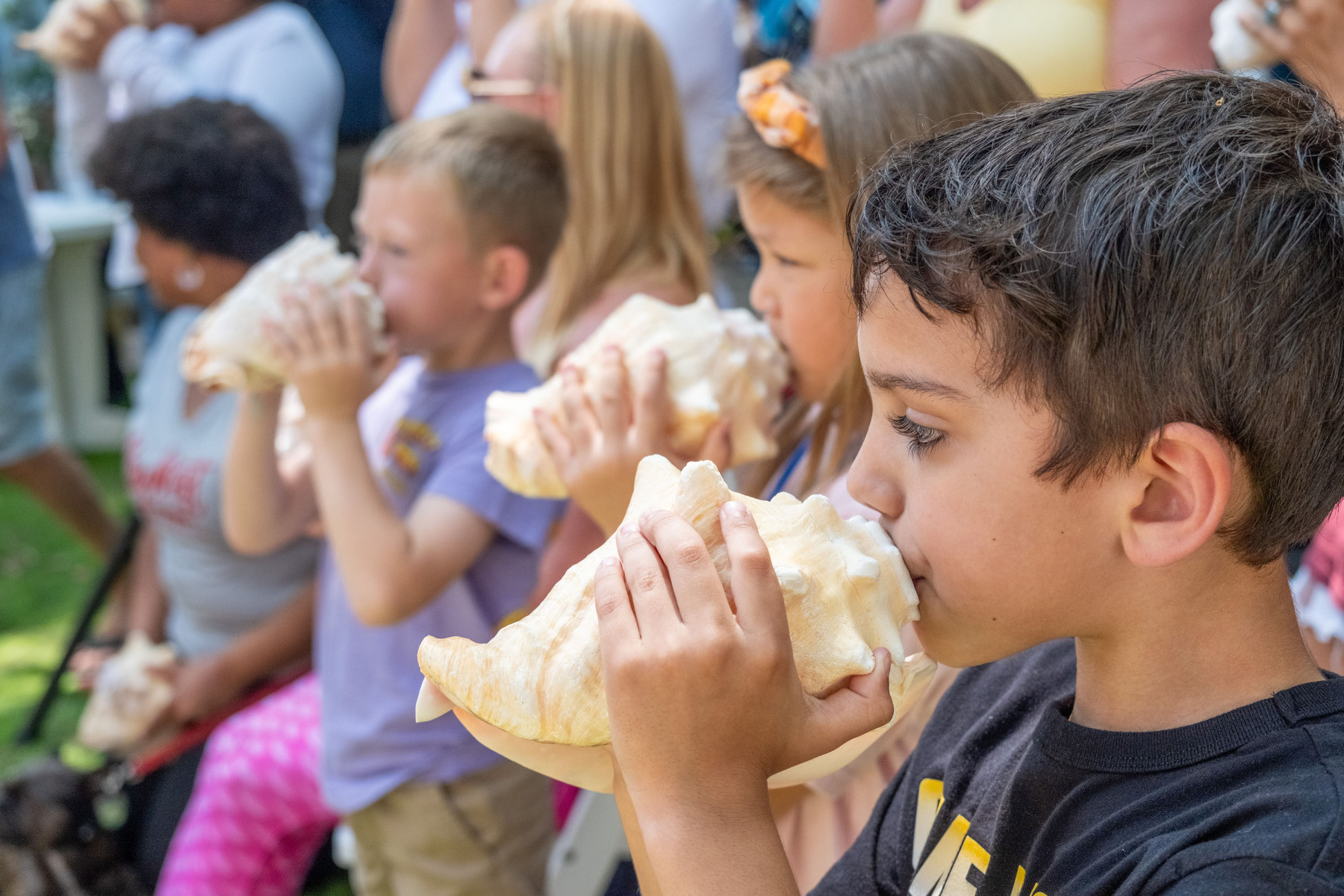 Key West’s Annual 'Conch Honk' Returns: Conch Blowing Contest Crowns ...