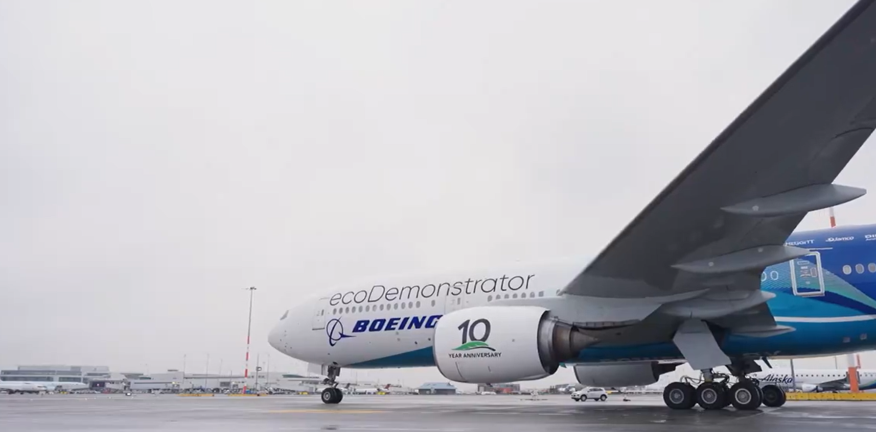 ecoDemonstrator aircraft visits YVR