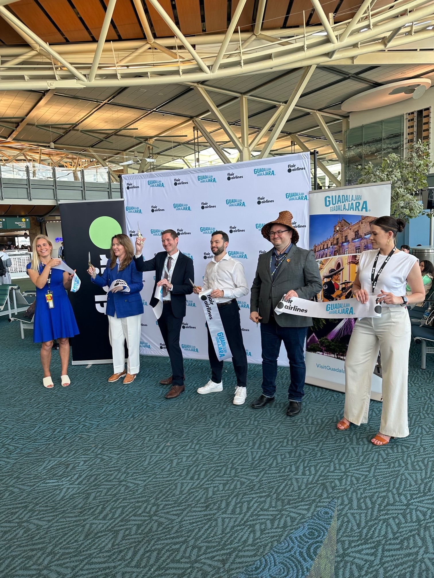 YVR célèbre son premier et unique vol sans escale vers Guadalajara