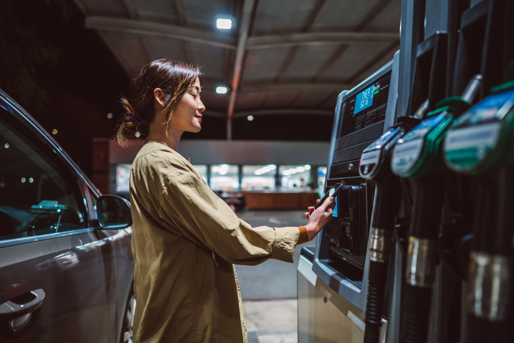 Georgia Gas Prices Slide Lower