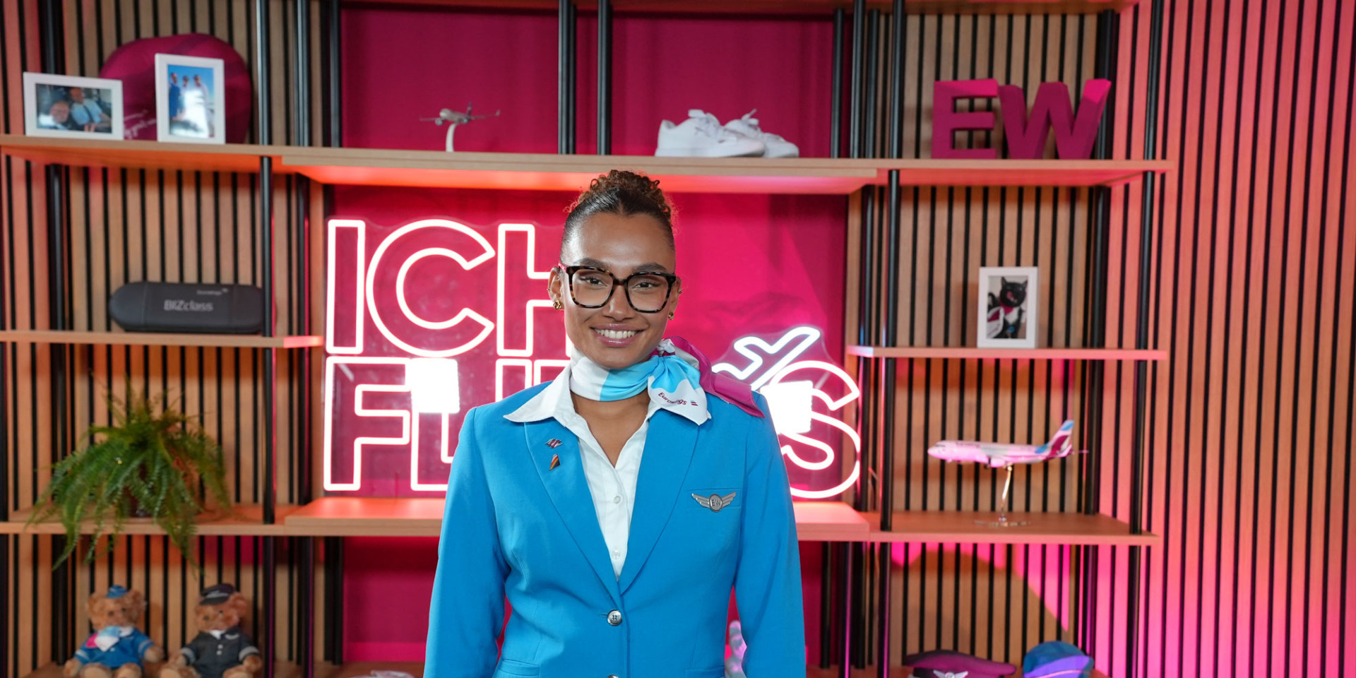 From the cabin to the catwalk: Eurowings flight attendant is “Germany’s ...