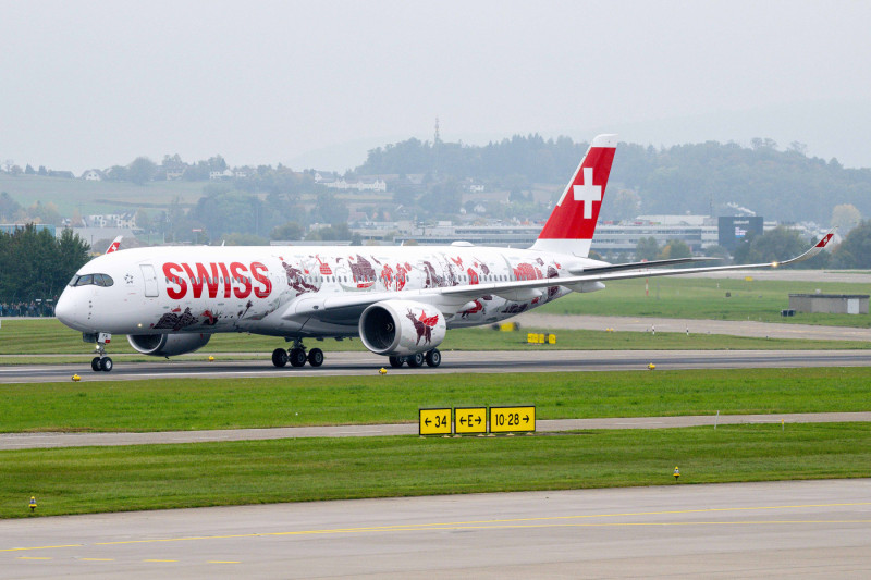 Willkommen zu Hause: Der erste A350 von SWISS ist in Zürich gelandet