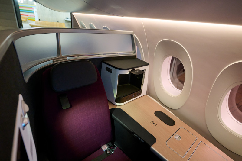 SWISS presents new First and Business Class seats and announces first ...