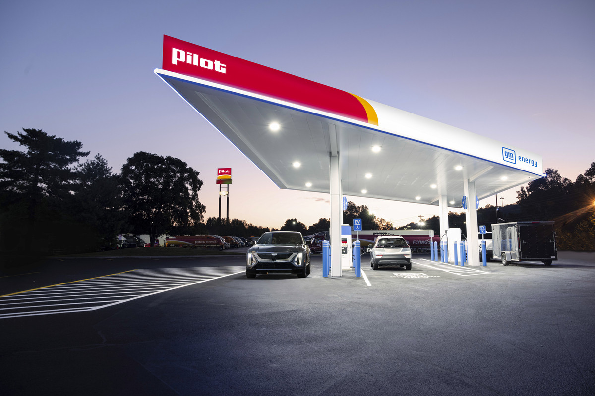 Pilot Travel Centers LLC, General Motors and EVgo Make Convenient ...