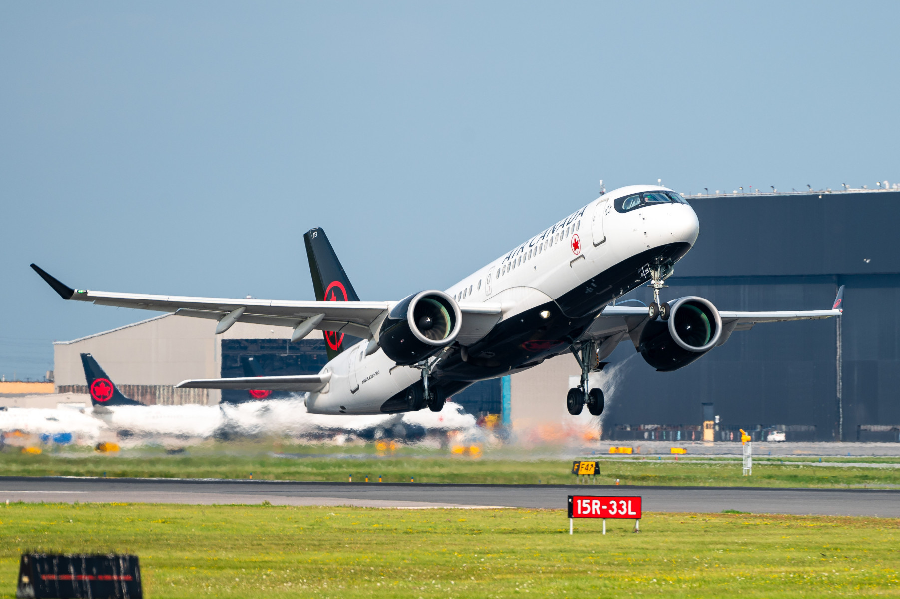 Air Canada celebrates five years of Airbus A220 operations, exercises ...
