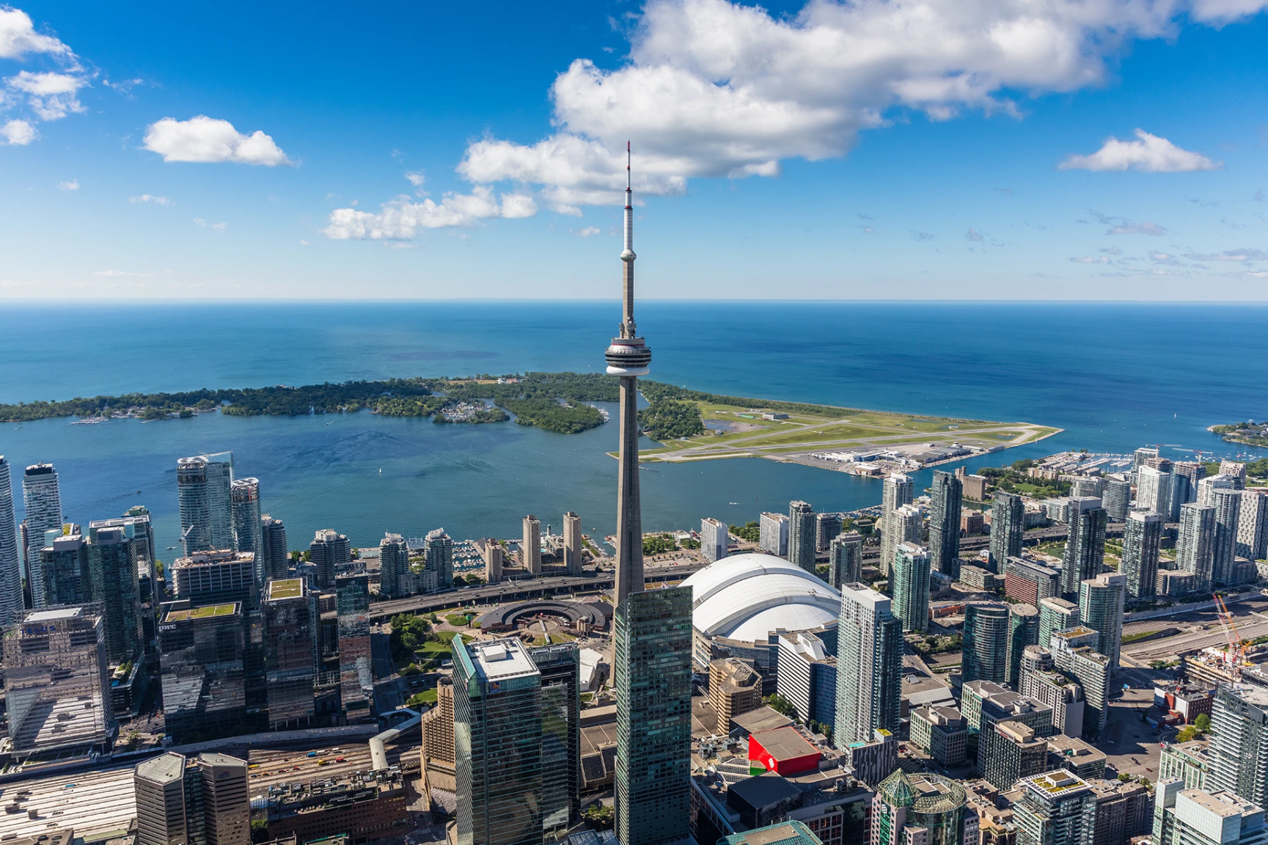 Billy Bishop Toronto City Airport Named Canada’s Best Airport in 2024 ...
