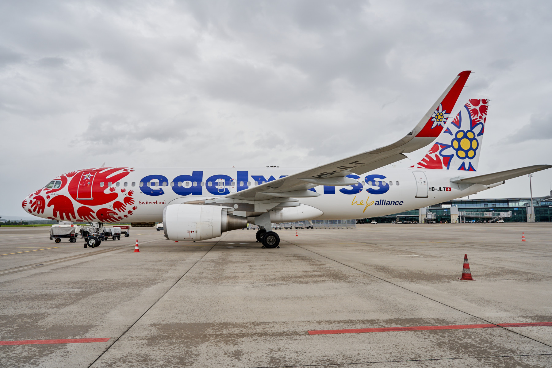 Edelweiss presents Airbus A320 with special livery