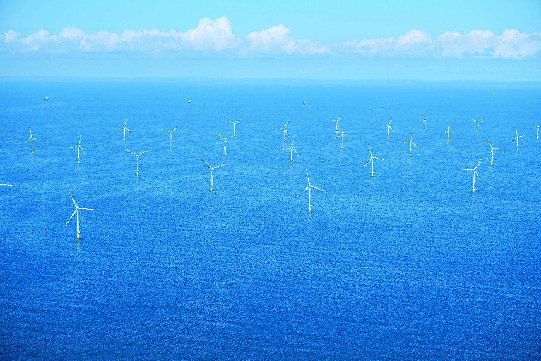 Six Dutch North Sea wind farms award maintenance and survey contract to FØN Energy Services