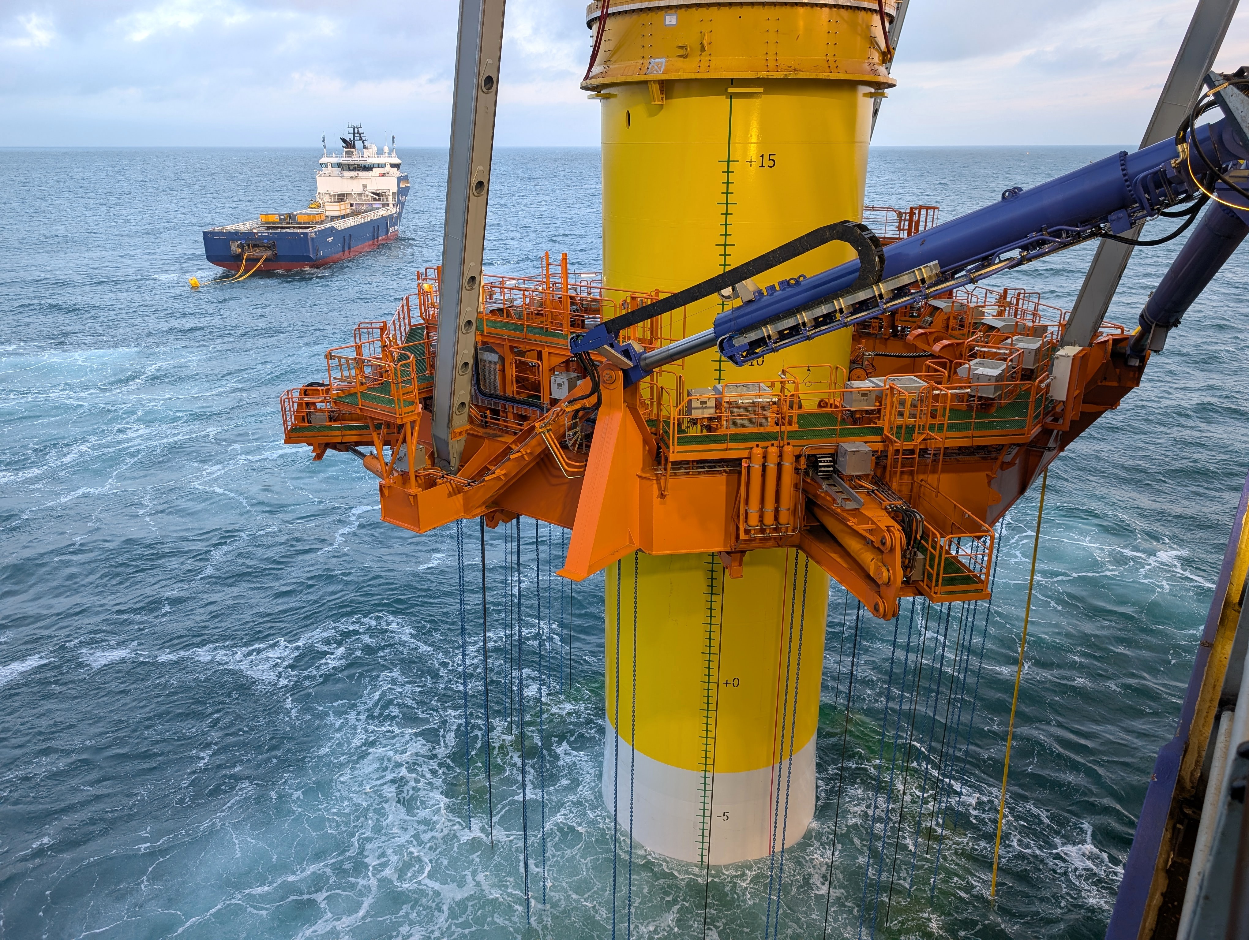 Van Oord installs first monopile at Ecowende offshore wind farm
