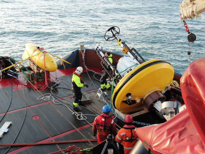 Metocean-boei in Nederlands deel van de Noordzee geplaatst