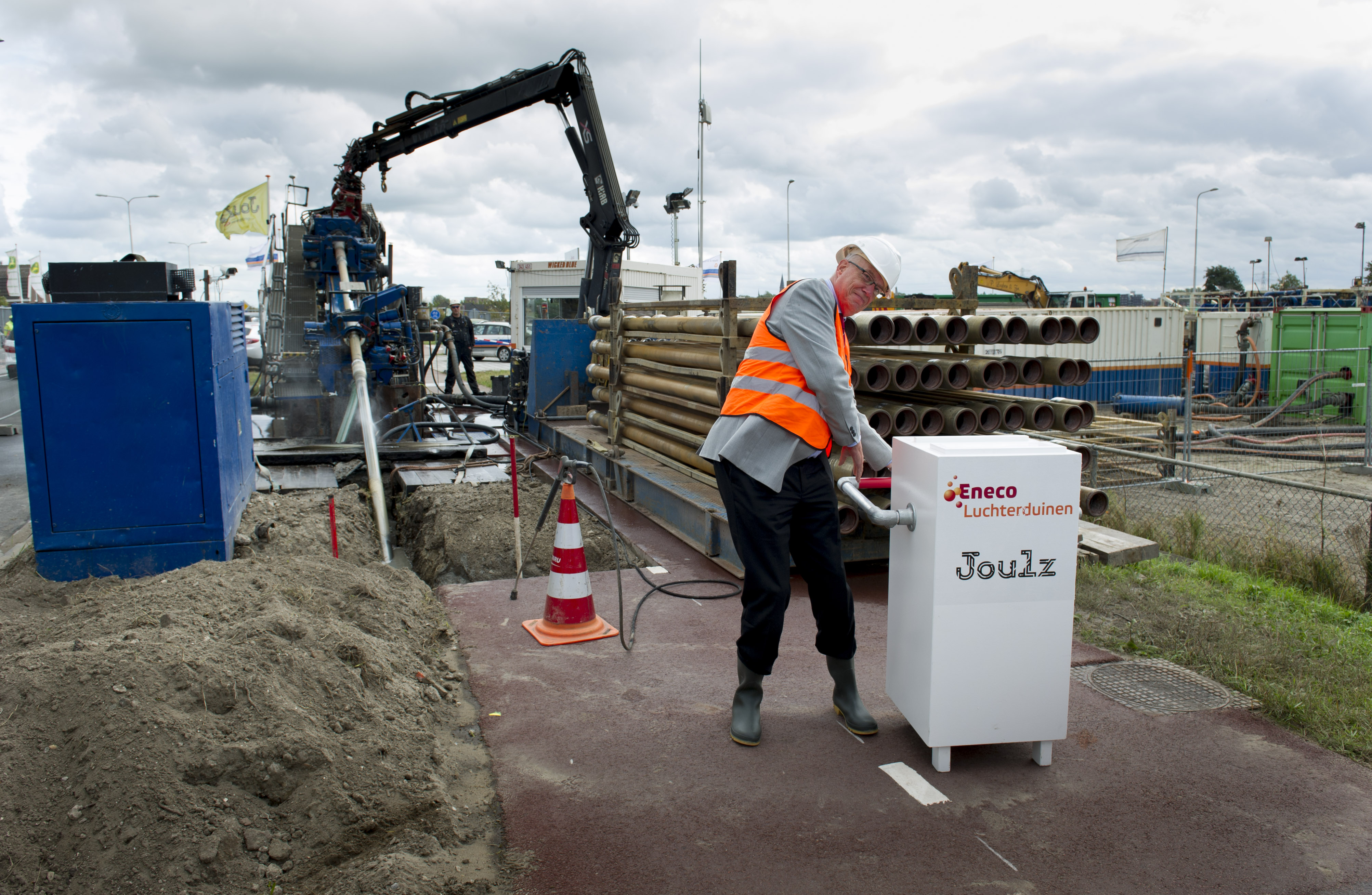 Construction of new offshore wind farm Eneco Luchterduinen starts today