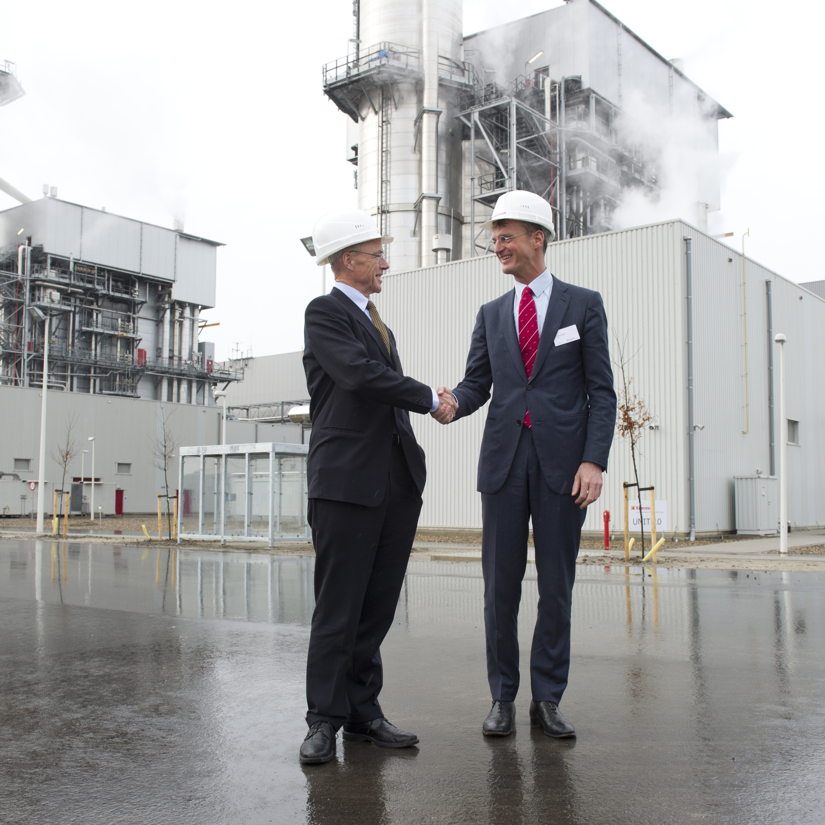 Enecogen, cleanest gas plant in The Netherlands, now officially operational