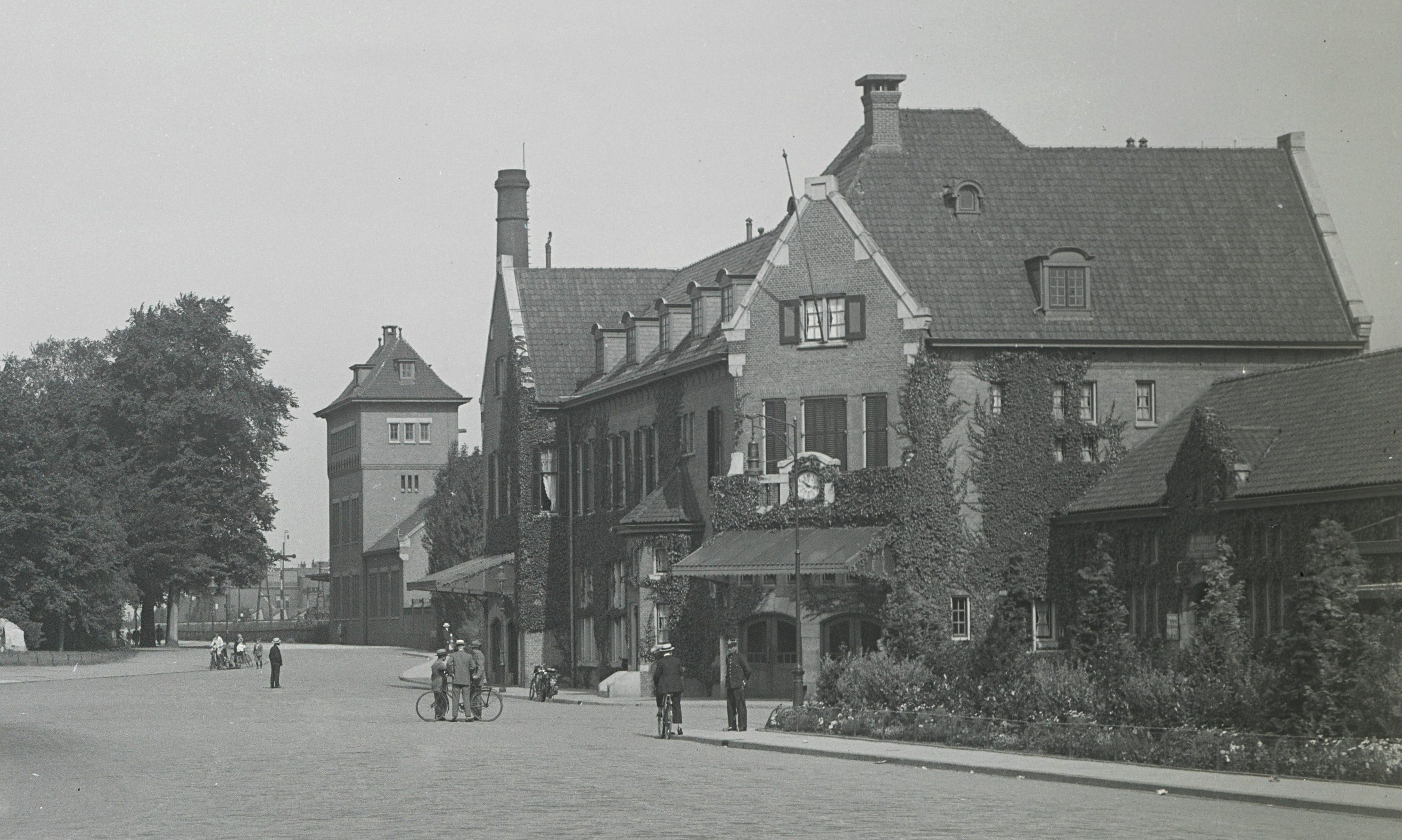 Station Deventer in the spotlights