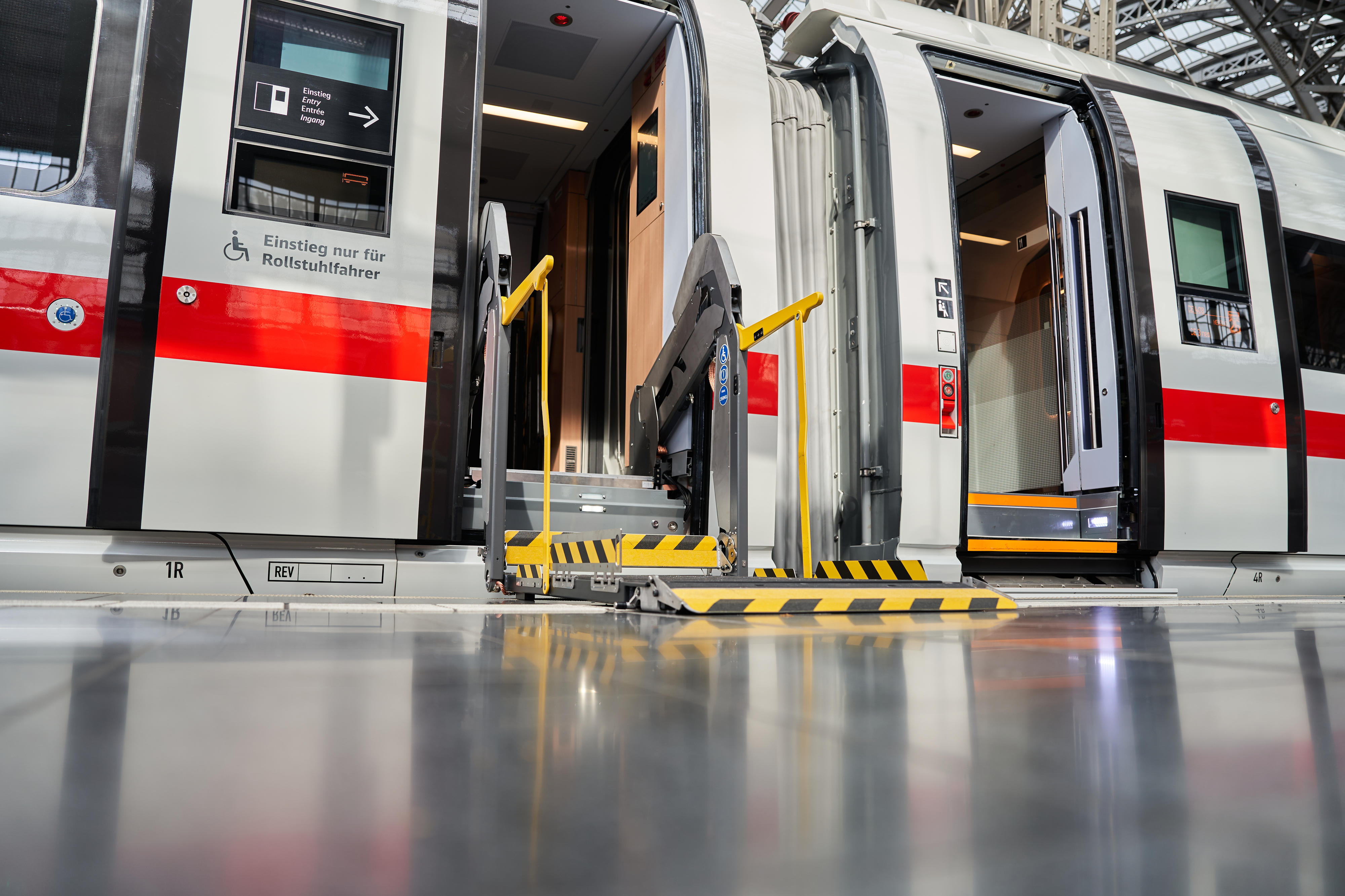 Nieuwe ICE vervangt oude Intercity-treinen tussen Amsterdam en Berlijn