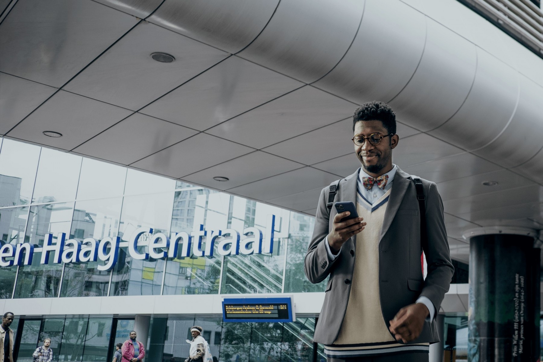 TIJN te horen in nieuwe reclame over groeiende vervoerskeuze in NS-app