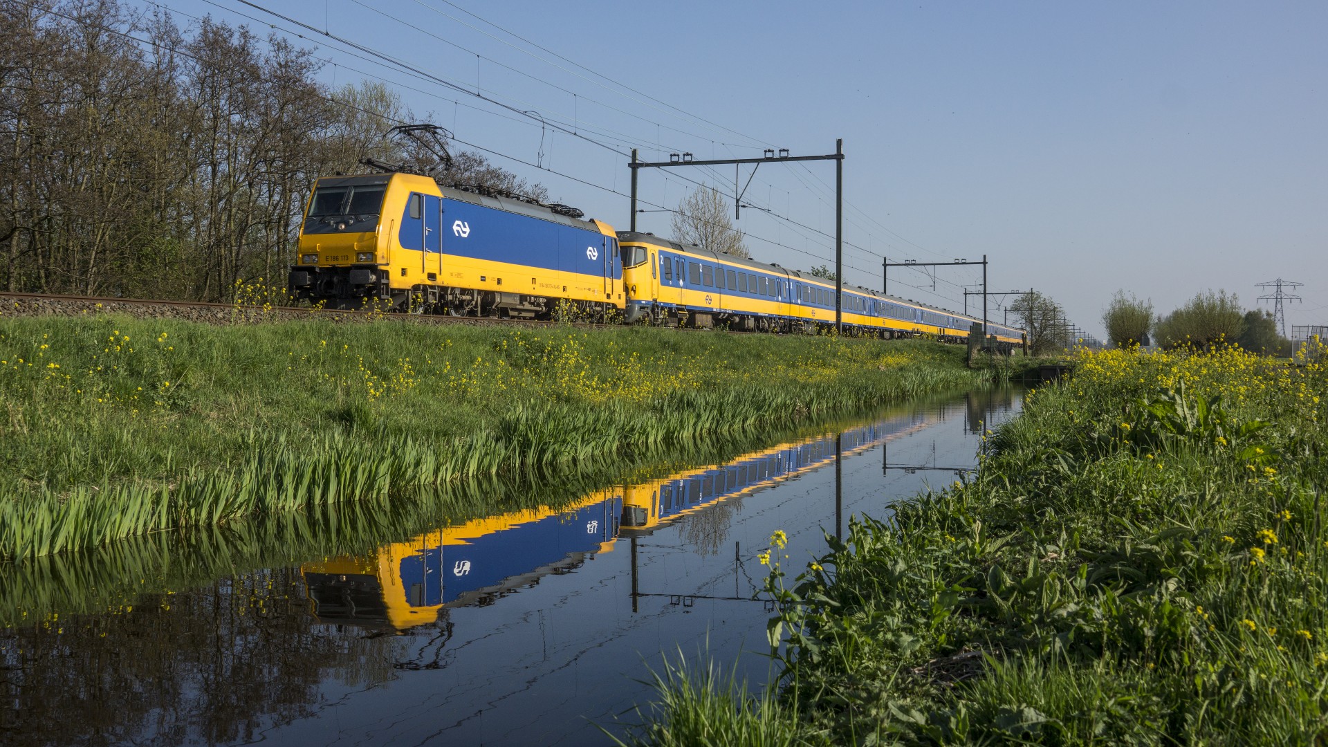 NS stelt prijsverhoging Intercity direct uit