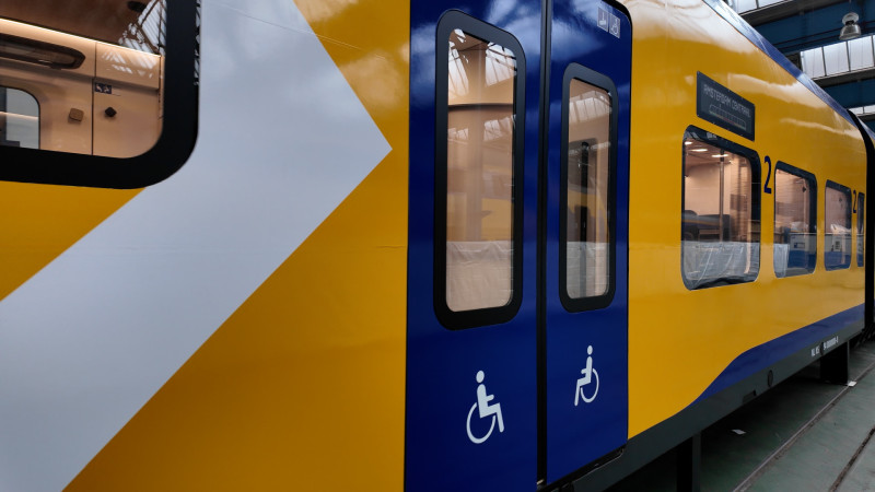 NS presenteert nieuwe dubbeldekker