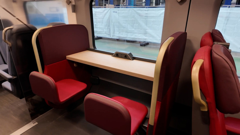 NS presenteert nieuwe dubbeldekker