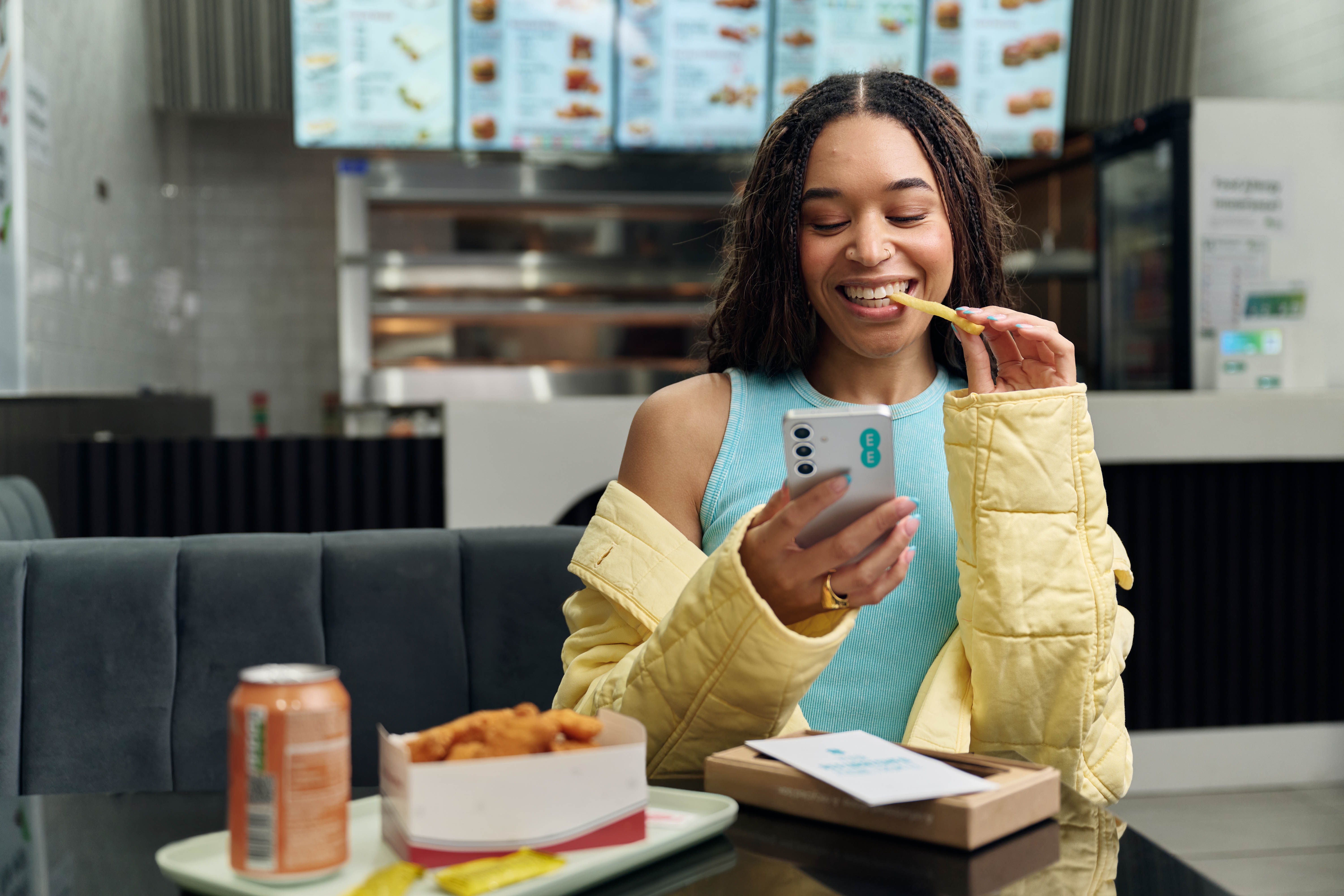 EE LAUNCHES REFURBISHED SMARTPHONE PLAN RANGE, GIVING NEW WAVE OF TECH ...