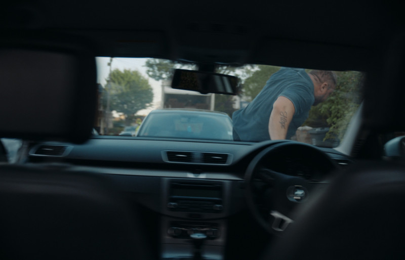 BROADBAND MADE FOR YOU: POWER OF EE HOME BROADBAND SHOWCASED IN NEW ...