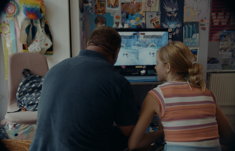 BROADBAND MADE FOR YOU: POWER OF EE HOME BROADBAND SHOWCASED IN NEW ...