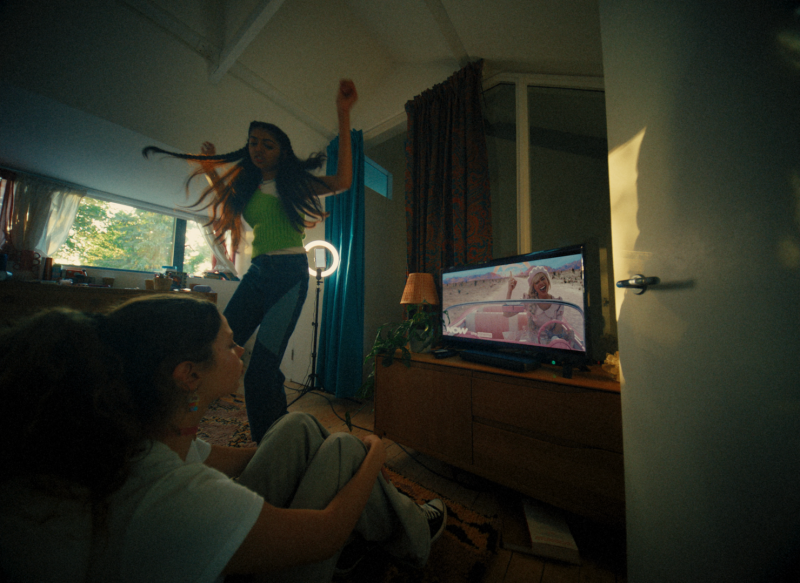 NEW EE TV BRAND CAMPAIGN LAUNCHES AHEAD OF A SUMMER PACKED WITH GREAT ...