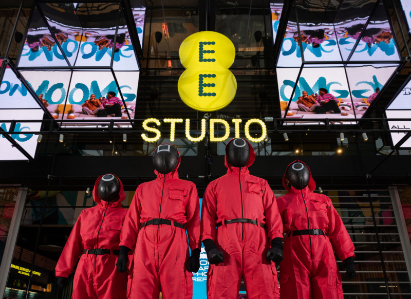 LET THE GAMES BEGIN: EE AND NETFLIX LAUNCH EXCLUSIVE SQUID GAME 2 ...