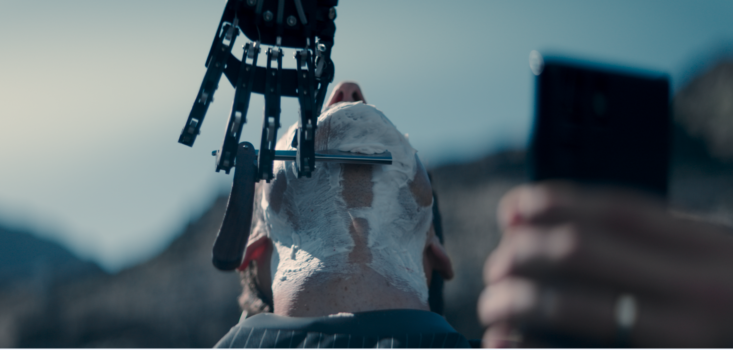 A CLOSE SHAVE FOR ACTOR TOM ELLIS, IN EE’S LATEST REAL-LIFE NETWORK DEMO