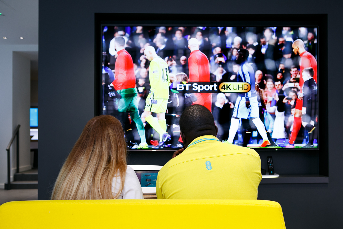 EE launches new immersive customer experience in London and Nottingham