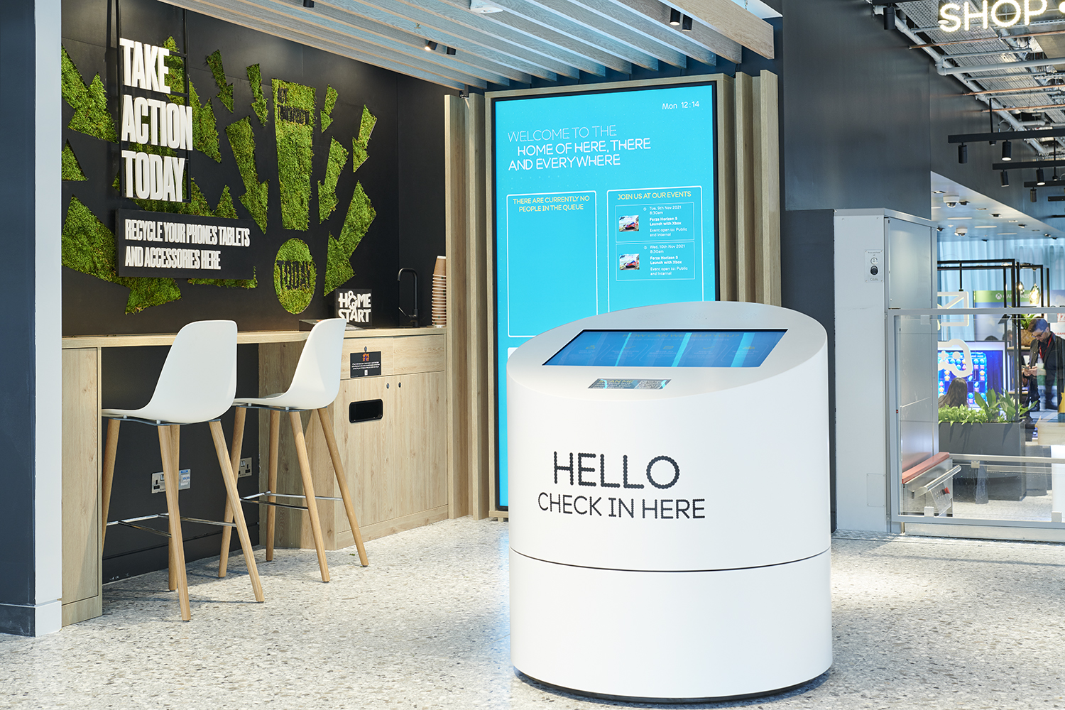 EE unveils the future of retail in the community
