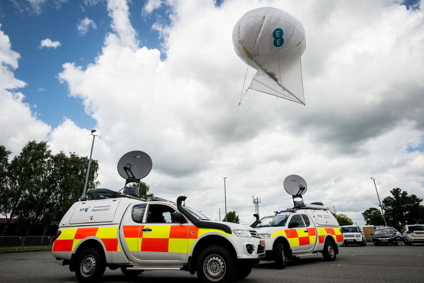 EE and BT showcase 'pre-standard 5G' to connect Air Mast
