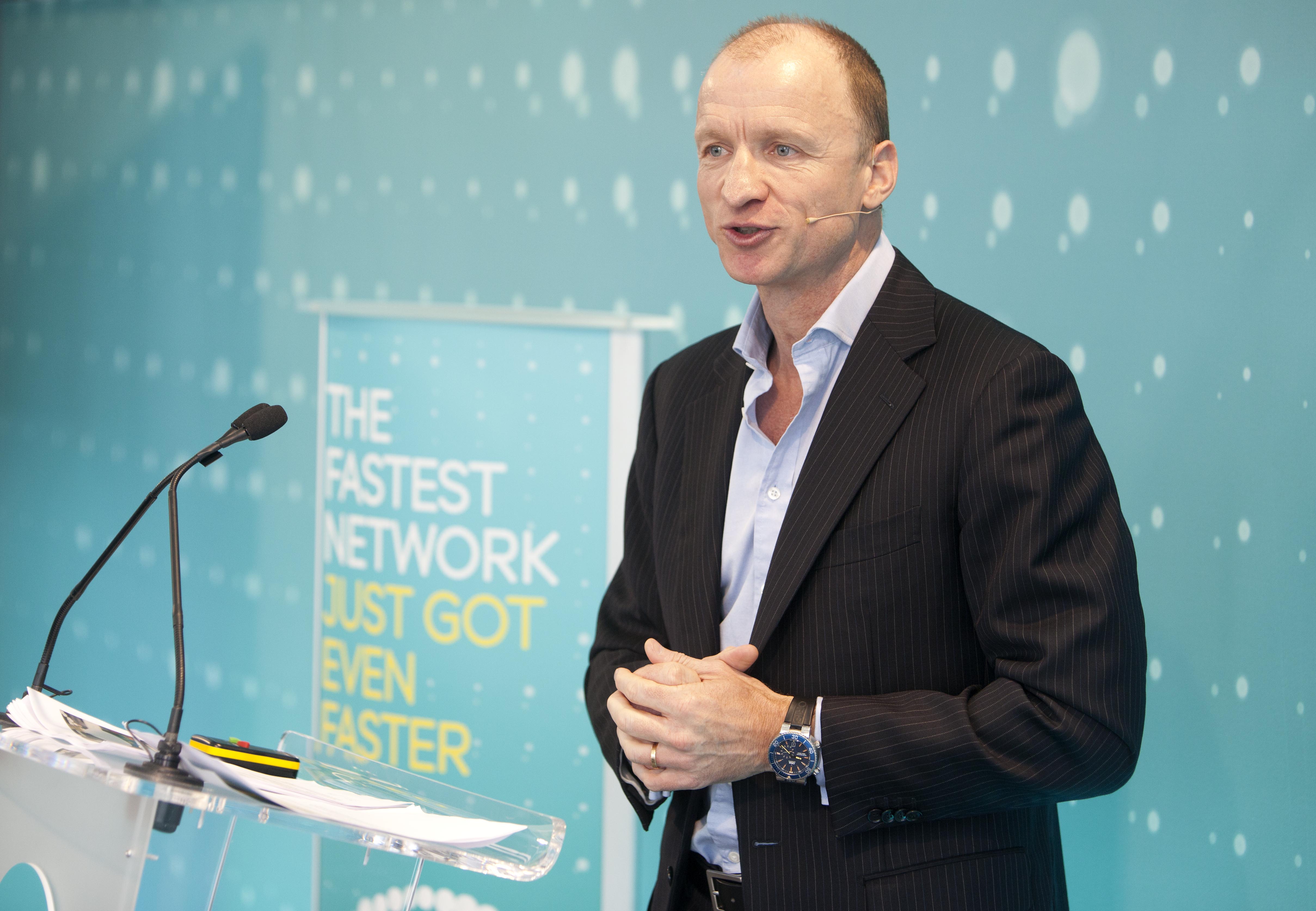 EE launches next generation services on world's fastest network