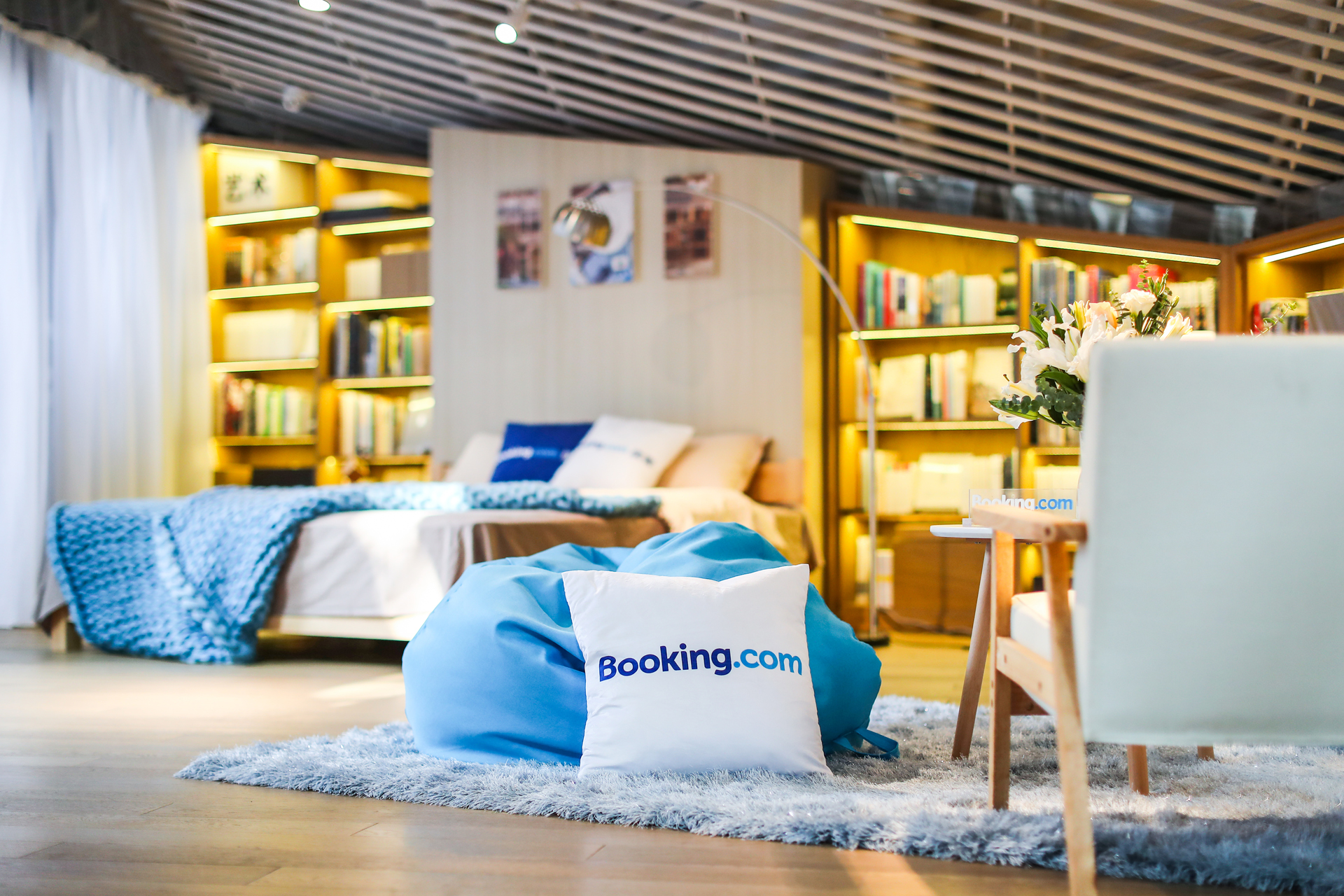 住进悦读时光：Booking.com缤客首次发布“全球十大特色书屋”