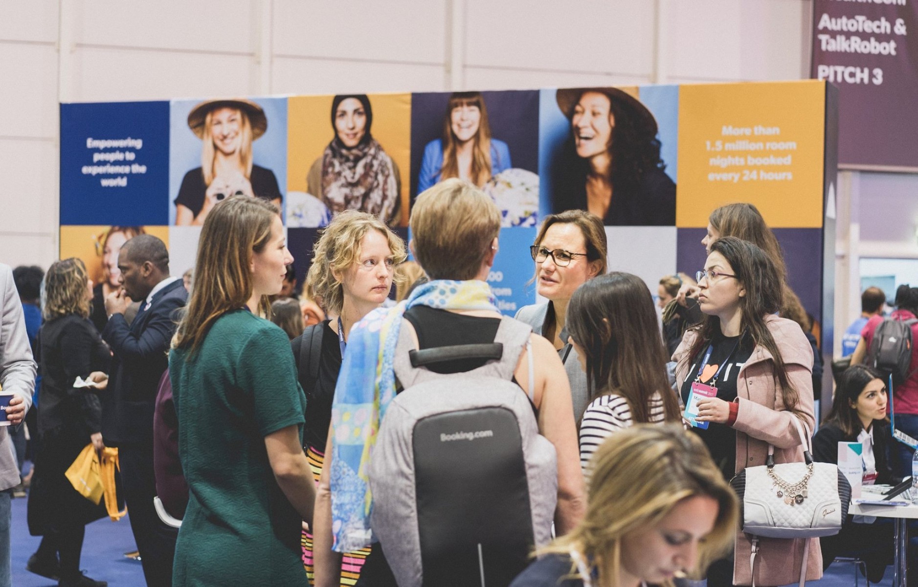 Women in Tech : Booking.com et le Web Summit étendent leur initiative ...