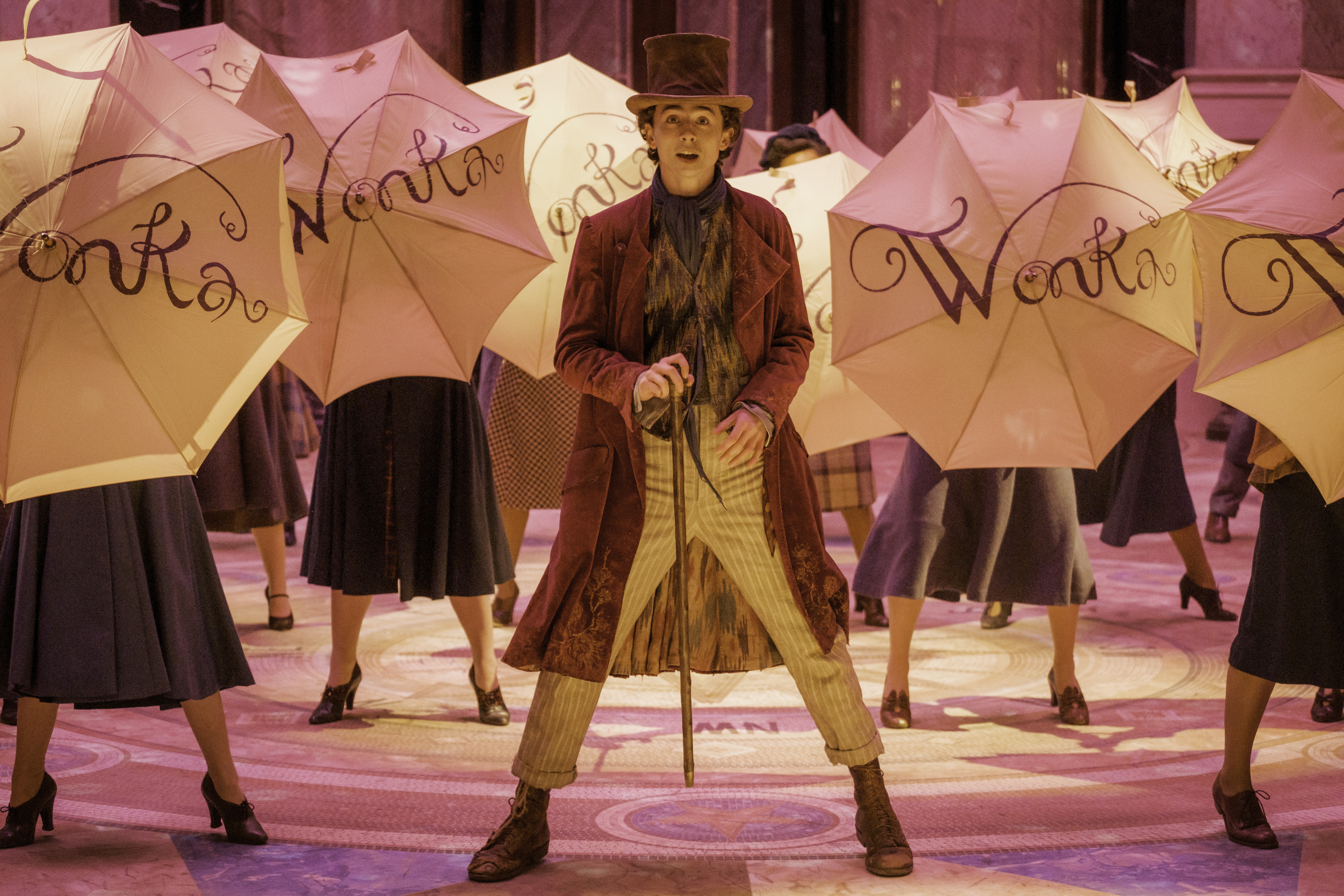 BOOKING.COM AND WARNER BROS. CELEBRATE THE HOLIDAYS WITH WONKA’S SWEET ...