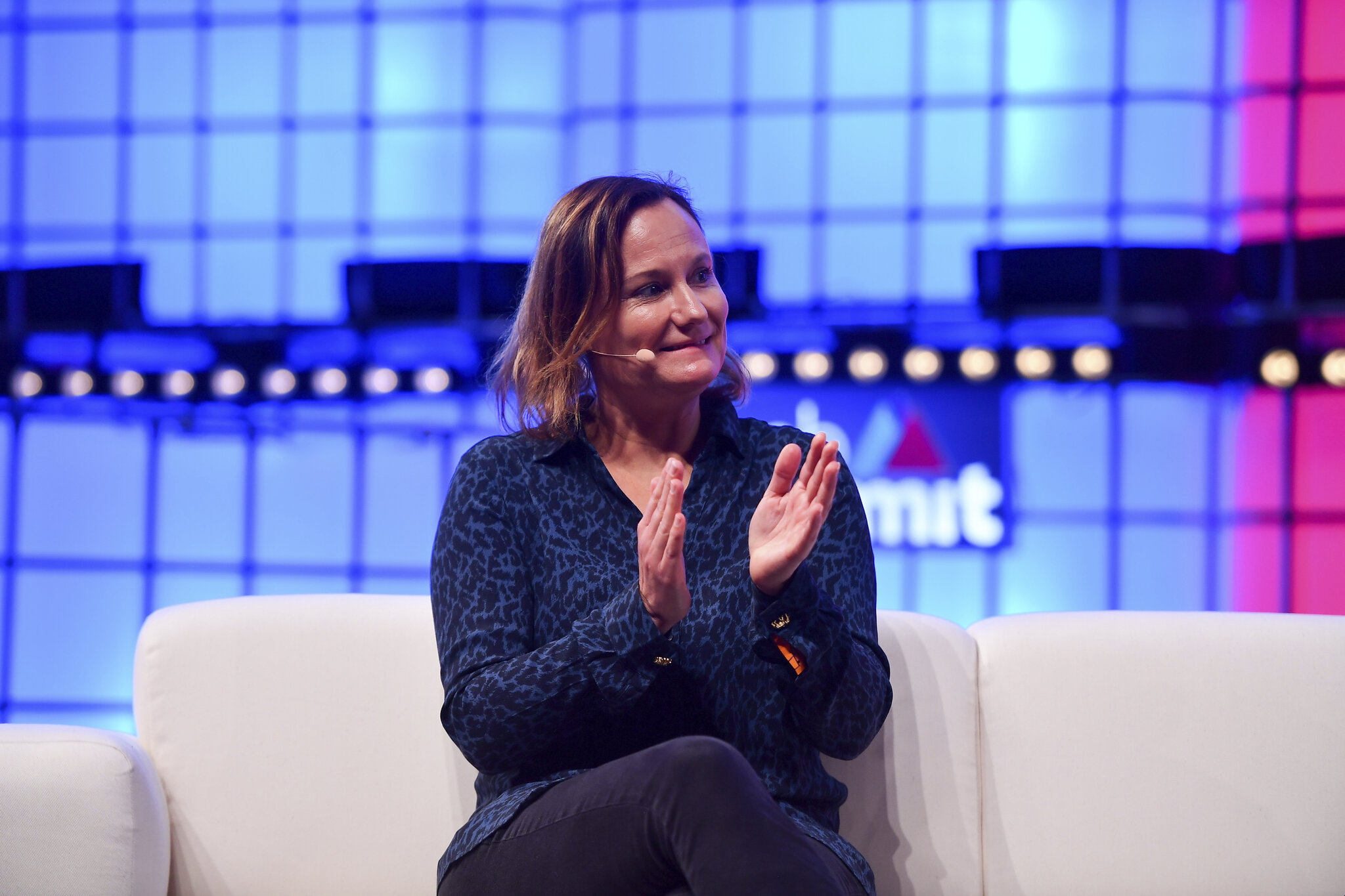 Booking.com sigue fomentando la diversidad en el sector de la ...