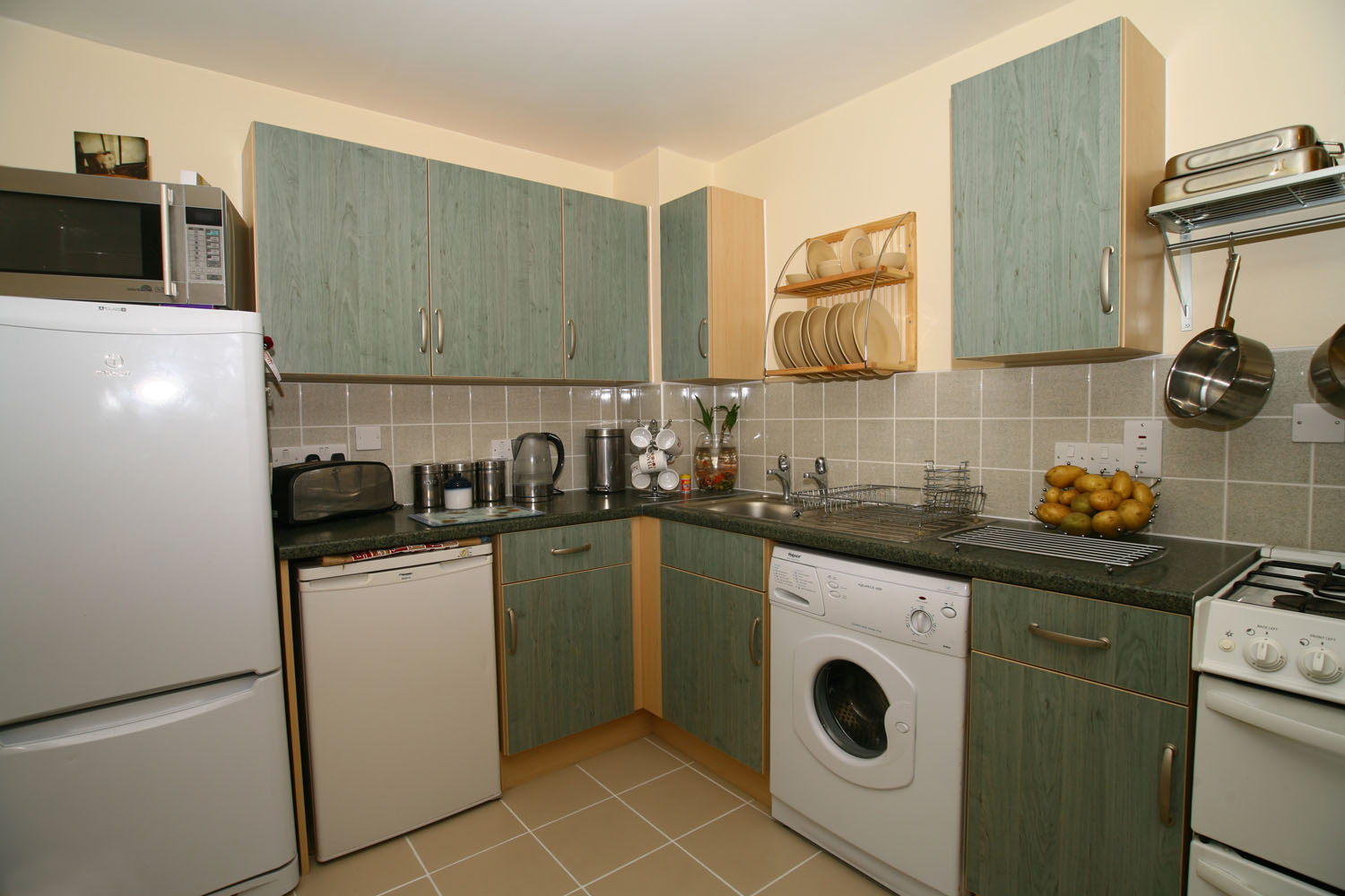 New kitchens and bathrooms set for Hackney residents