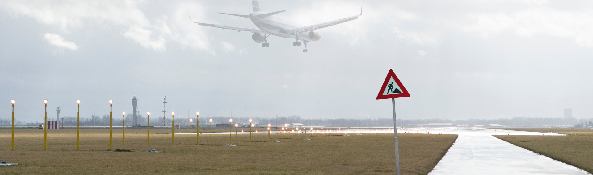 Groot Onderhoud Polderbaan op Schiphol