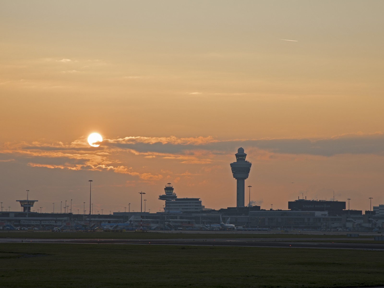 Royal Schiphol Group N.V. completes the full disposal of its remaining ...