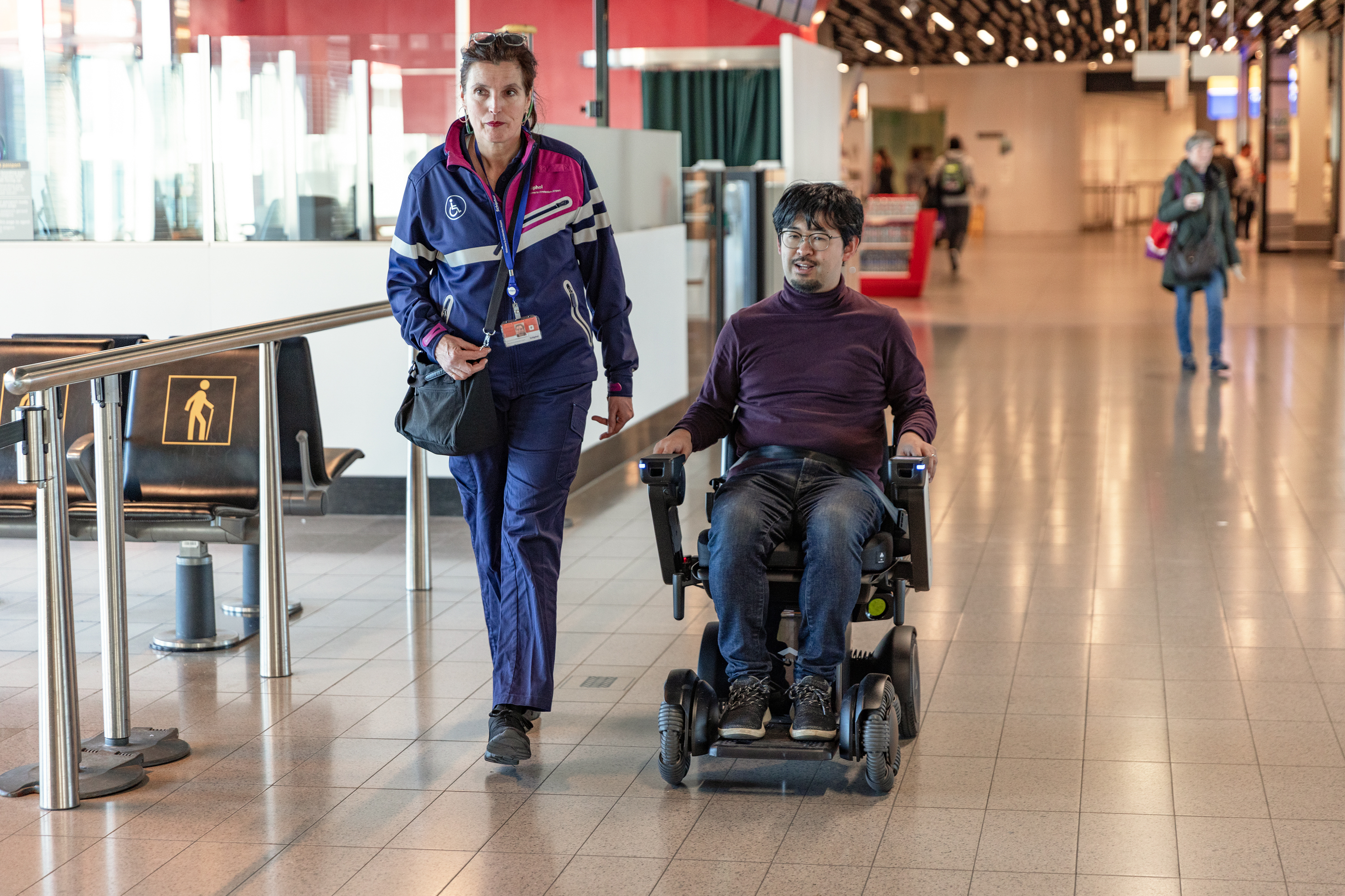 Schiphol and Axxicom Airport Caddy start testing autonomous mobility ...