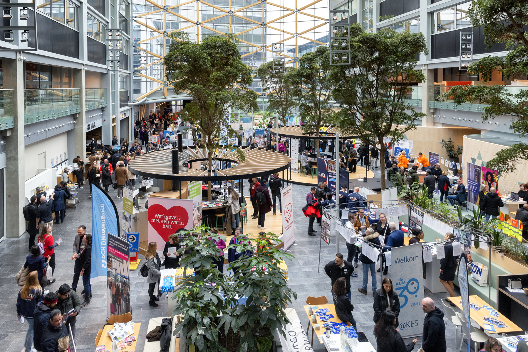 More than 50 companies with vacancies at Schiphol job fair