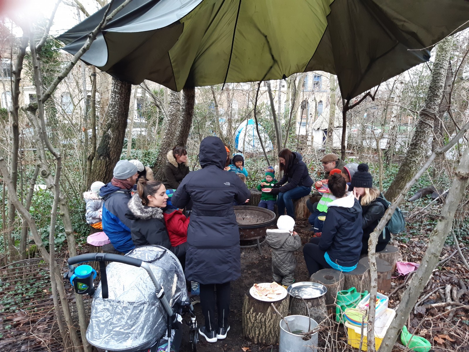 News release: Kids get muddy and learn in South London green ‘oasis’