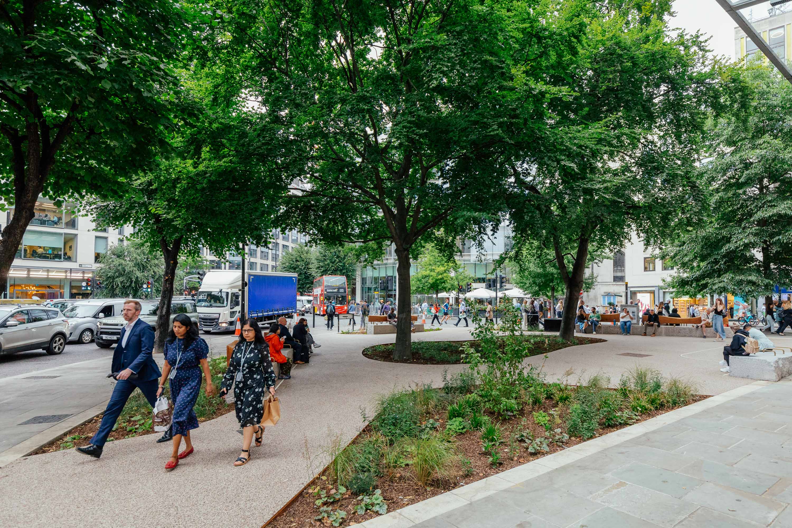 City of London Corporation opens new public garden at junction of ...